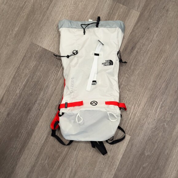 The North Face | Bags | Summit Series Verto 8 Backpack | Poshmark